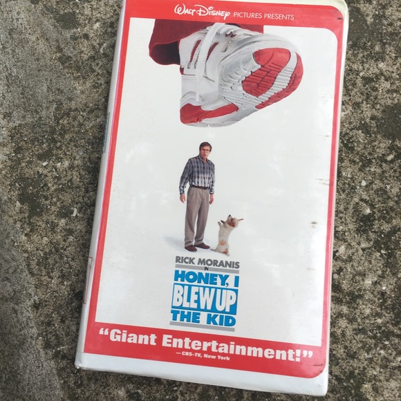 Disney | Media | Honey I Blew Up The Kid Vhs | Poshmark